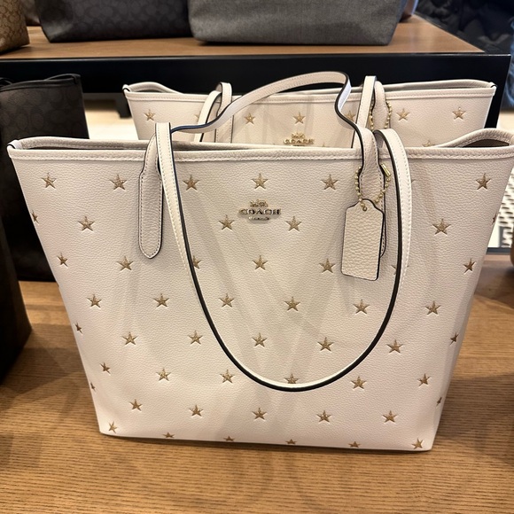 Coach | Bags | Nwt Coach City Tote Bag With Star Print Purse Handbag ...